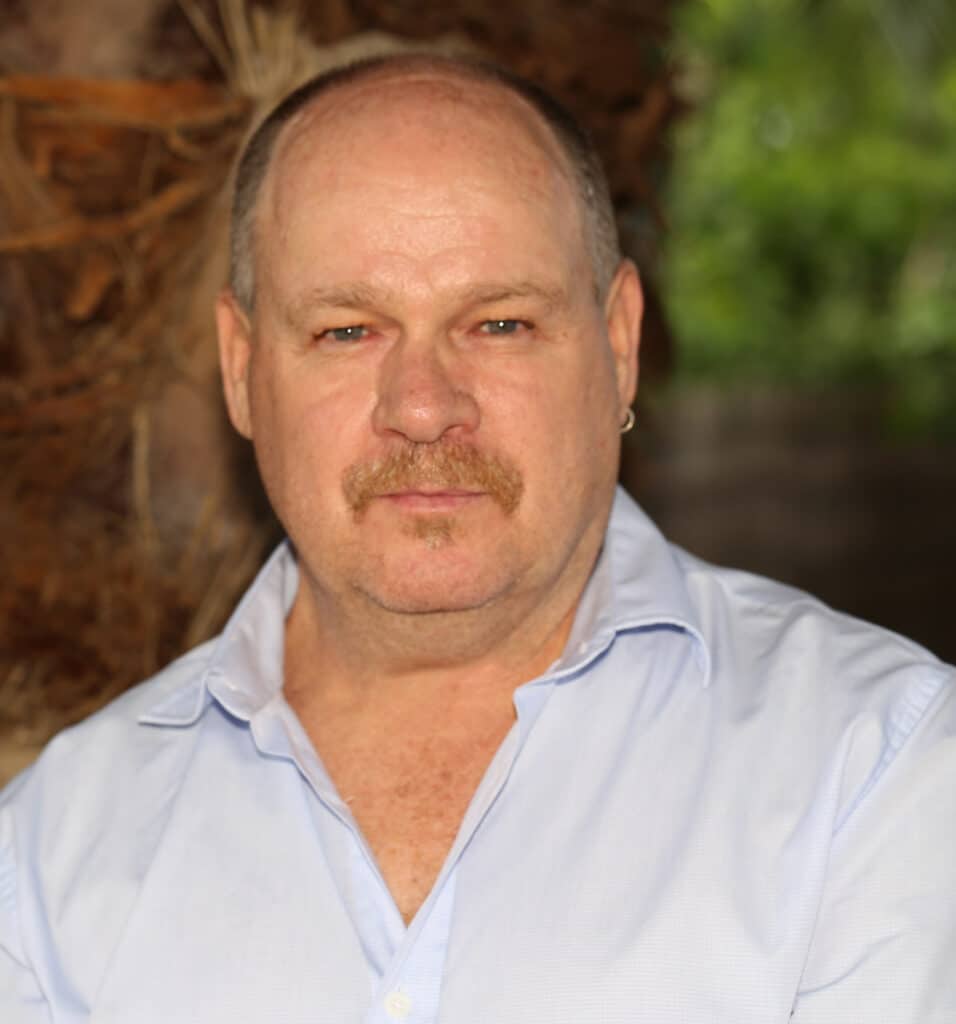 About Me - Neil Lewis Photography